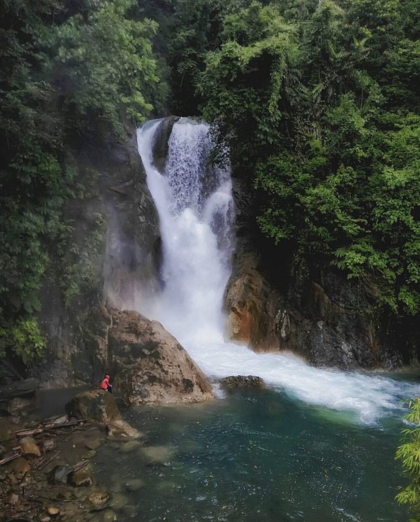 6 Air Terjun Paling Indah di Pasaman Barat
