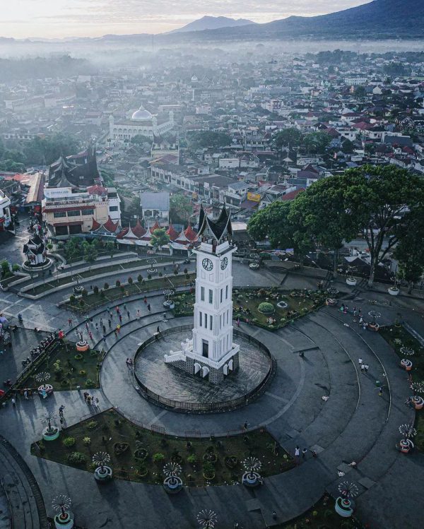 9 Landmark Unik dan Terkenal di Sumatra Barat