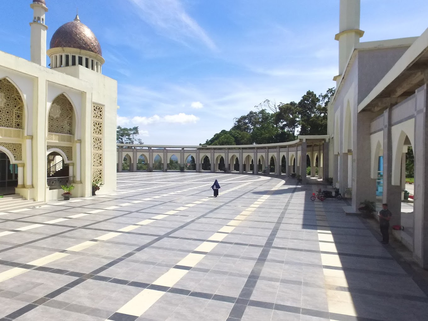 Islamic Centre Padang Panjang: Wisata Religi Paket Lengkap