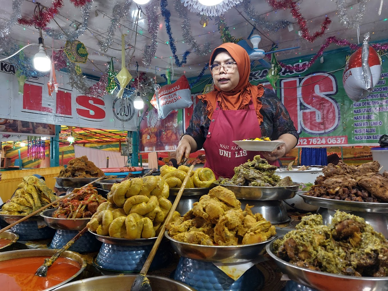 5 Rekomendasi Tempat Makan Nasi Kapau Populer di Bukittinggi