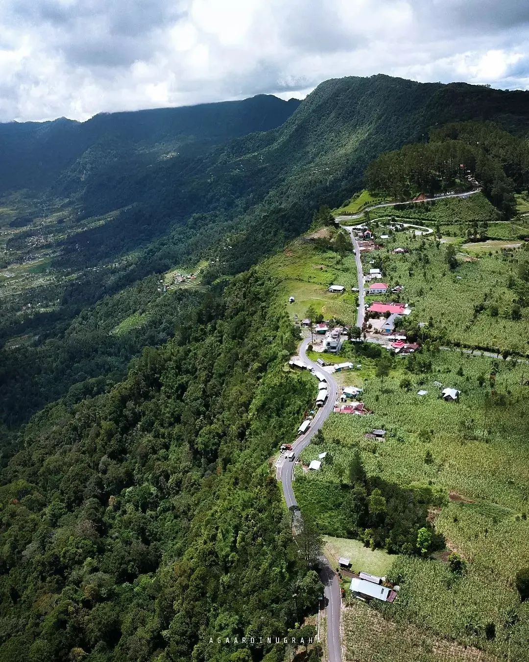 5 Rekomendasi Wisata Alam Populer di Kabupaten Agam