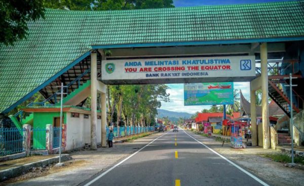 Taman Equator Bonjol, Wisata Unik Dengan Nilai Sejarah Perang Paderi ...